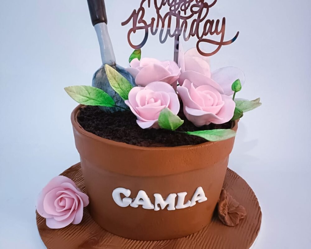 Customize Cake - Bakeoff Boutique Bakery